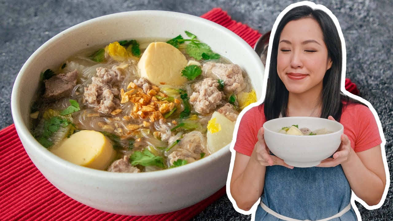 How To Make Gaeng Jued (Thai Glass Noodle Soup) - Pantry Vault